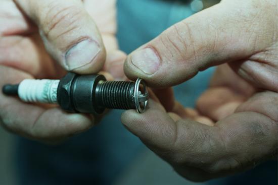 How to Remove a Broken Spark Plug